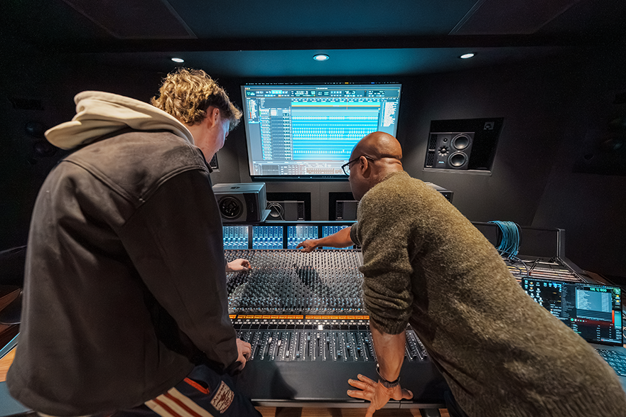 Sound Engineering & Audio Production - London BSc (Hons) Undergraduate ...